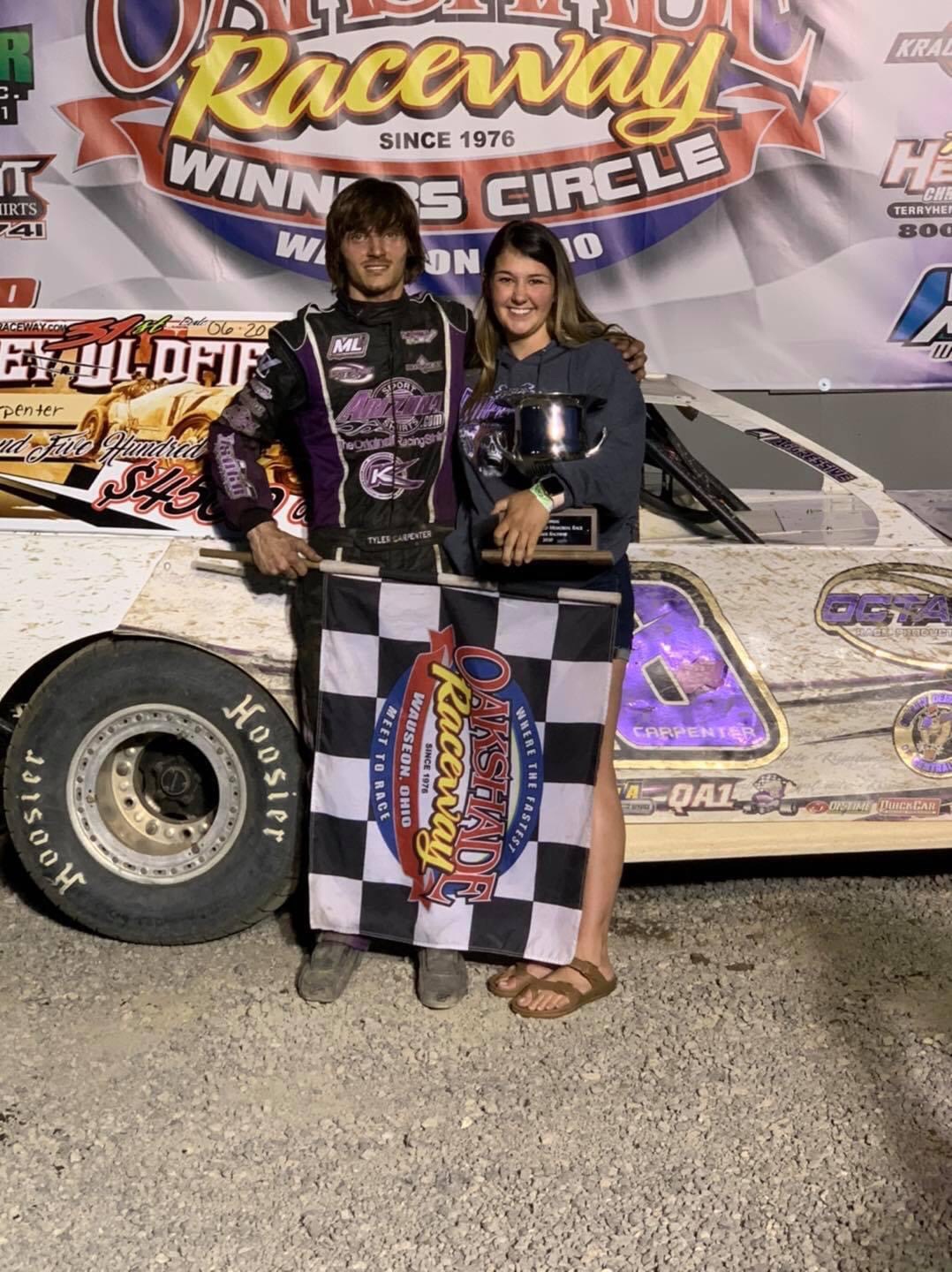 Pit Lizards: An Oral History of Racing’s Wildest Subculture – TEHBEN.COM